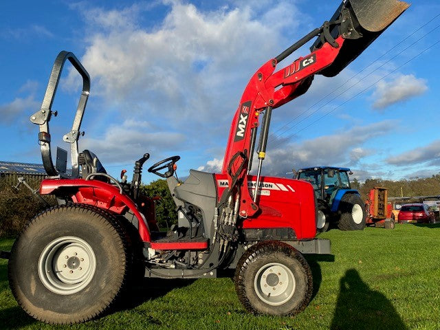 .Massey Ferguson 1532 Compact loader Tractor – Hughie Willett Machinery