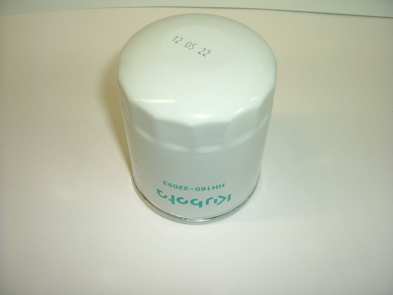 Kubota 16271-32090 Oil Filter ( HH160-32090 ) – Hughie Willett Machinery
